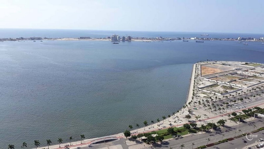 Apartamento T6 em Torre Ambiente (Largo do Ambiente) - Angocasa