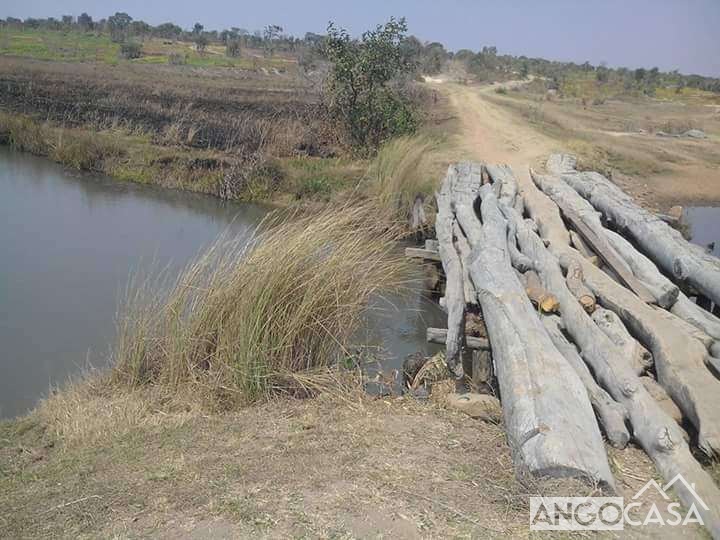 Terreno em Caála - Angocasa