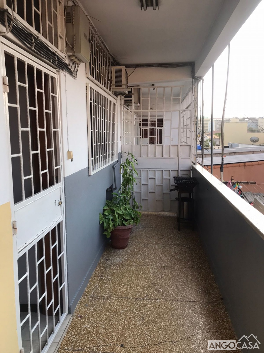 Apartamento T2 em Avenida Brasil (Valódia) - Angocasa Apartamento T2 em Avenida Brasil (Valódia) - Angocasa