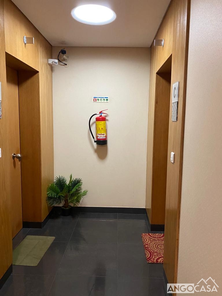 Apartamento T2 em Torre Ambiente - Angocasa