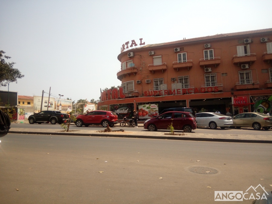 Apartamento T2 em Rua presidente Marien Nguabi (Maianga) - Angocasa