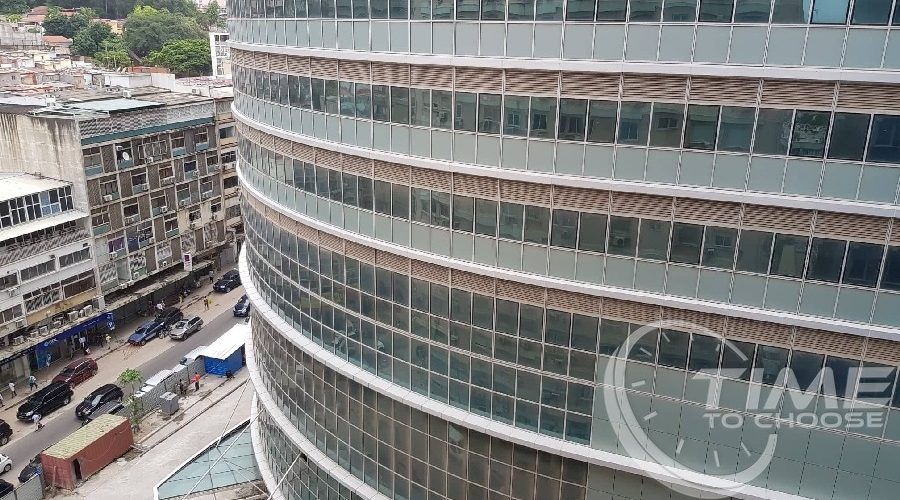 Apartamento T2 em Siccal Towers (Ingombota) - Angocasa