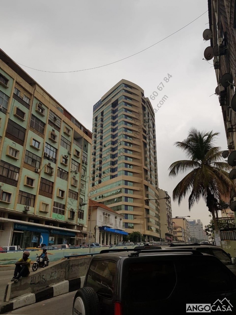 Apartamento T3 em Zimbo Tower (Maculusso) - Angocasa