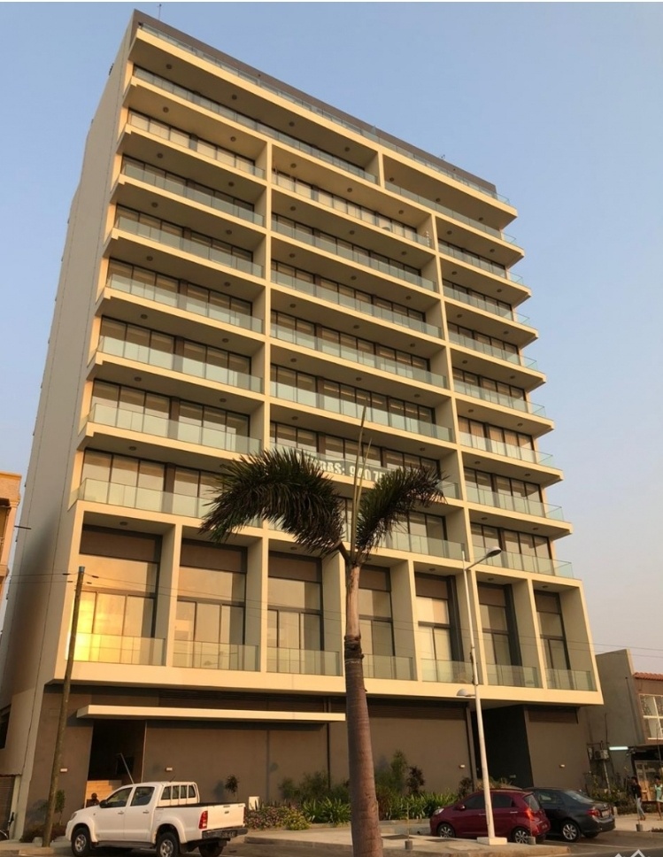 Apartamento T3 em Edifício Ocean Corner (Ilha de Luanda) - Angocasa