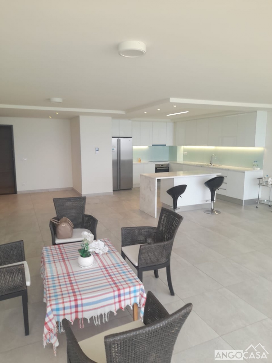 Apartamento T3 em Edifício Ocean Corner (Ilha do Cabo) - Angocasa