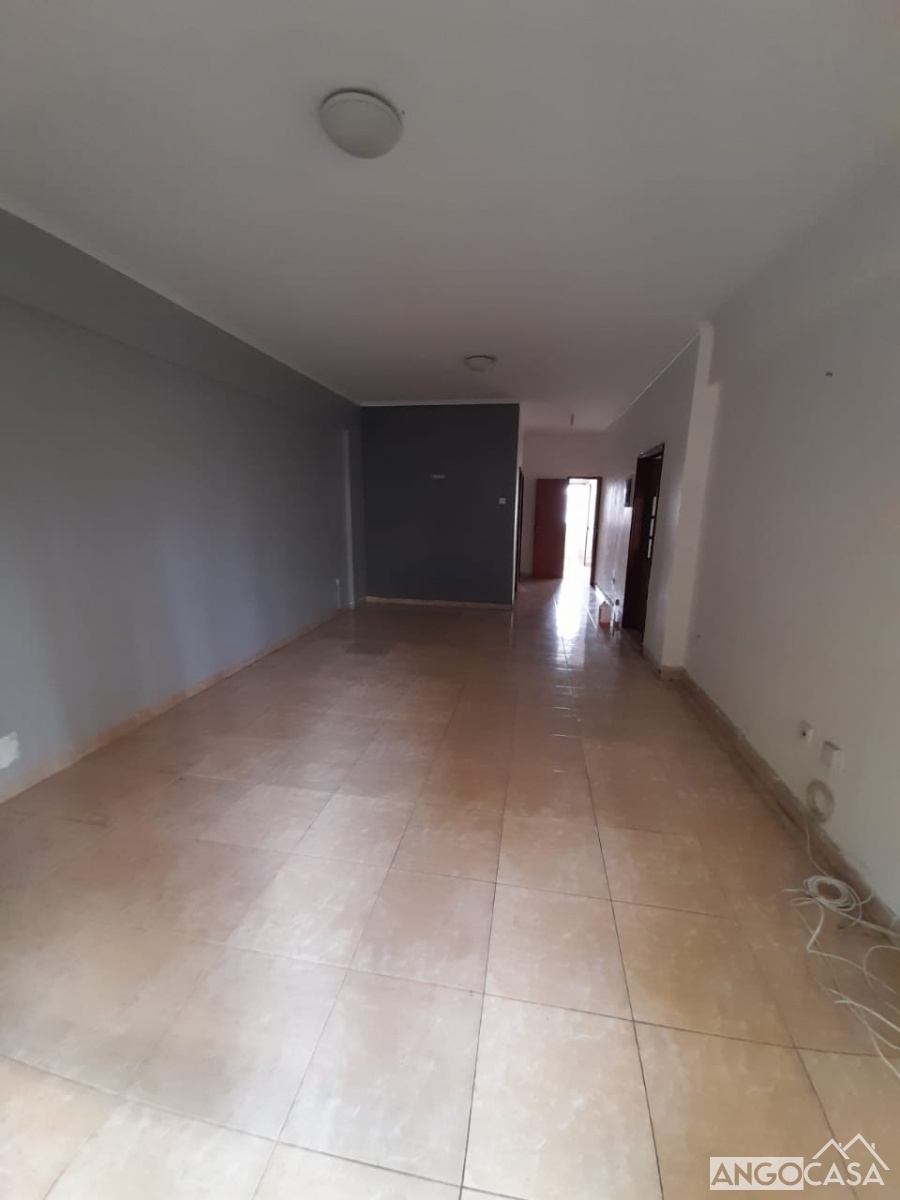 Apartamento T3 em Maianga, Rua António Barroso - Angocasa