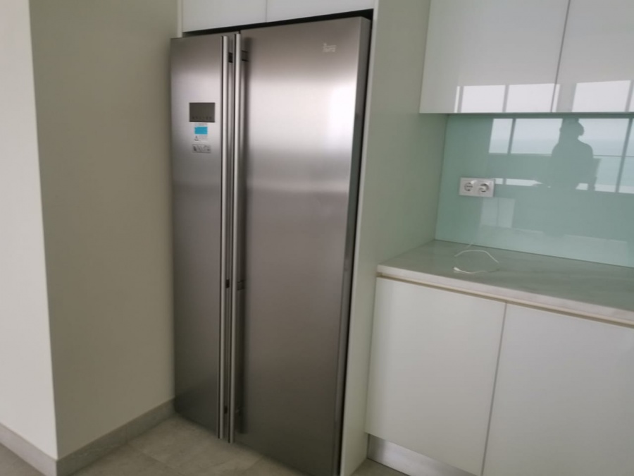 Apartamento T3 em Edifício Ocean Corner (Ilha de Luanda) - Angocasa