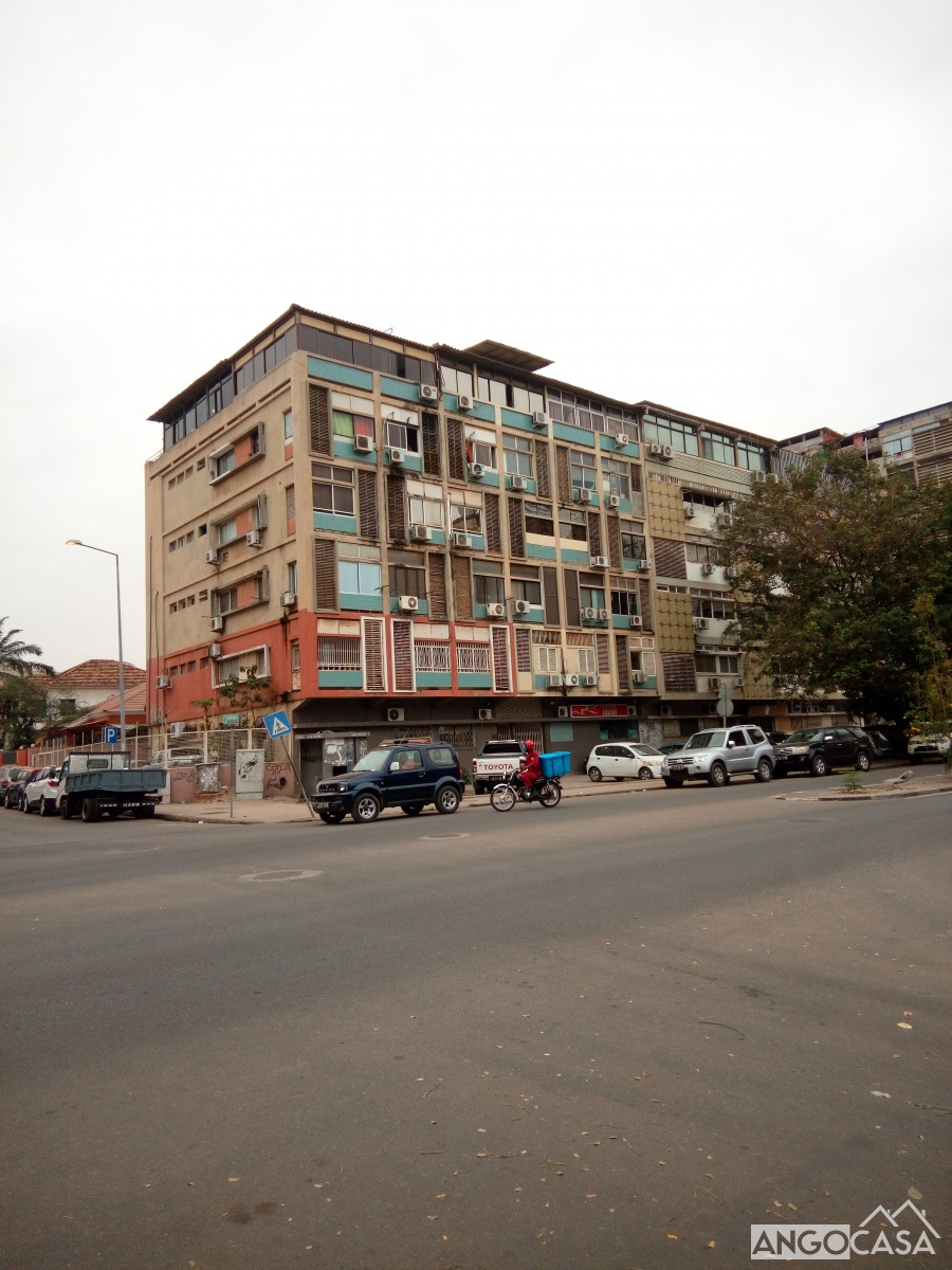 Apartamento T3 em Rua presidente Marien Nguabi (Maianga) - Angocasa