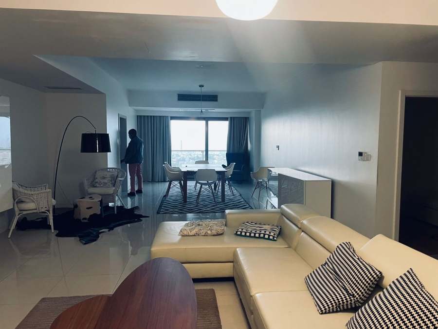 Apartamento T3 em Edifício Solar de Alvalade - Angocasa