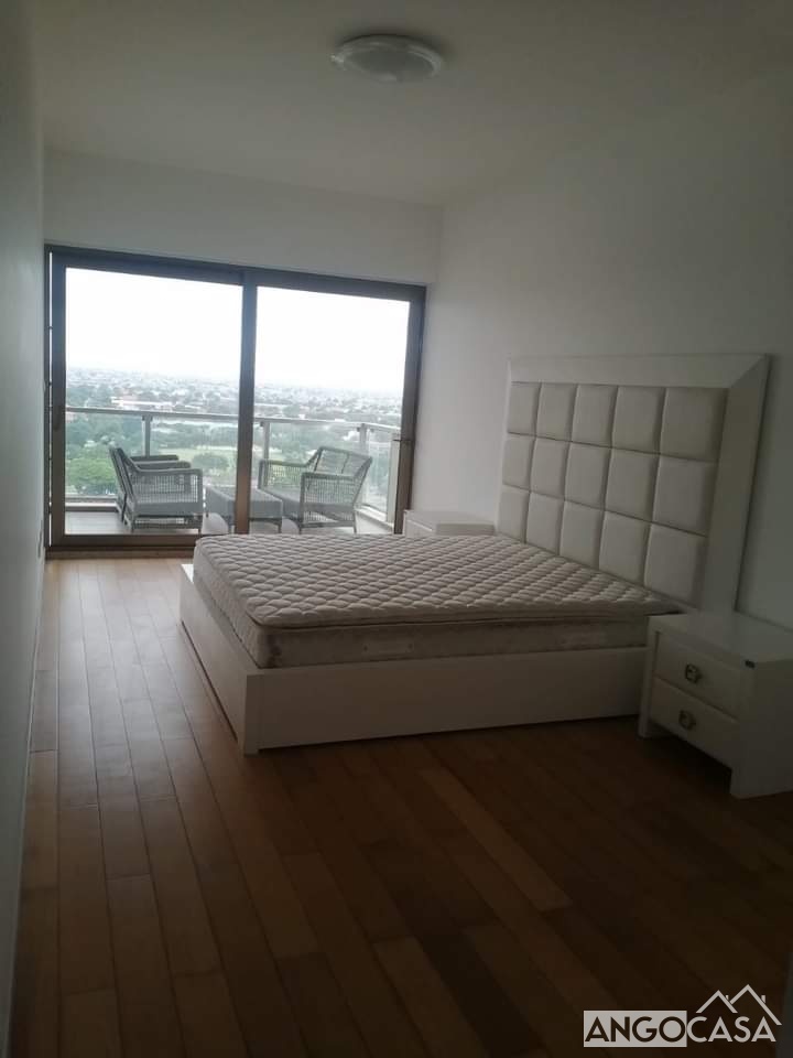 Apartamento T4 em Solar de Alvalade - Angocasa