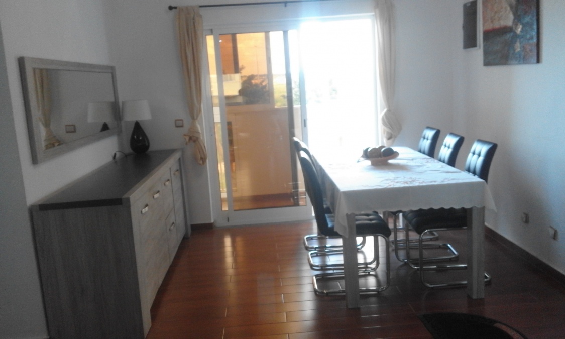 Apartamento T4 Em Centralidade Do Sequele Angocasa