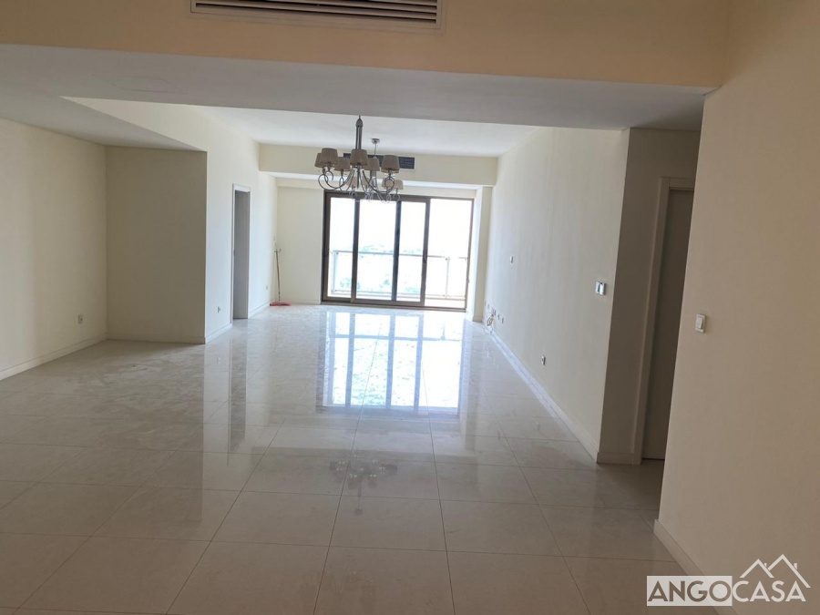 Apartamento T4 em Solar de Alvalade - Angocasa