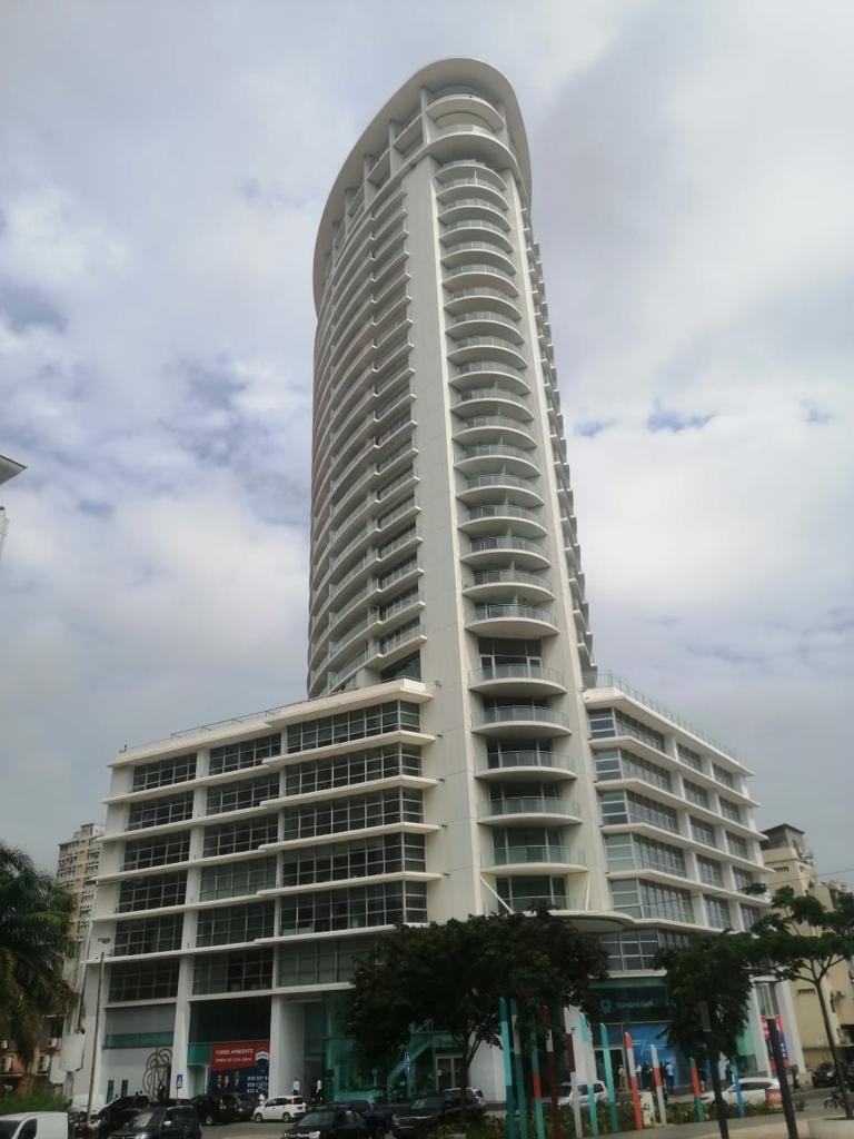 Apartamento T4 em Torre Ambiente - Angocasa