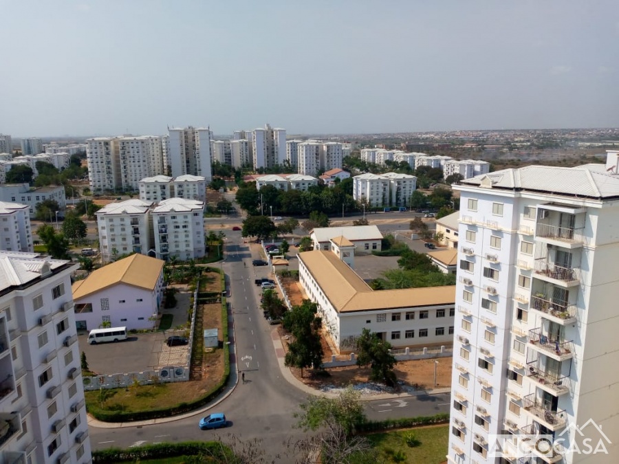Apartamento T5 em Centralidade do Kilamba - Angocasa