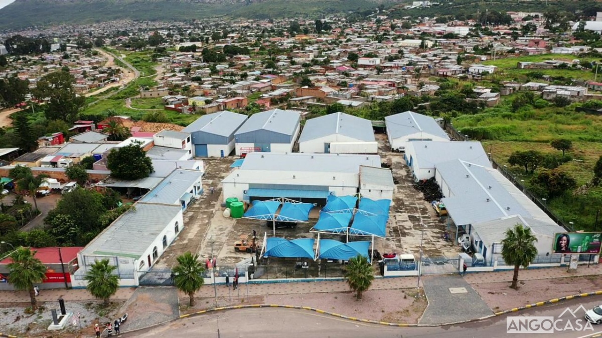 Empreendimento Comercial em Lubango - Angocasa