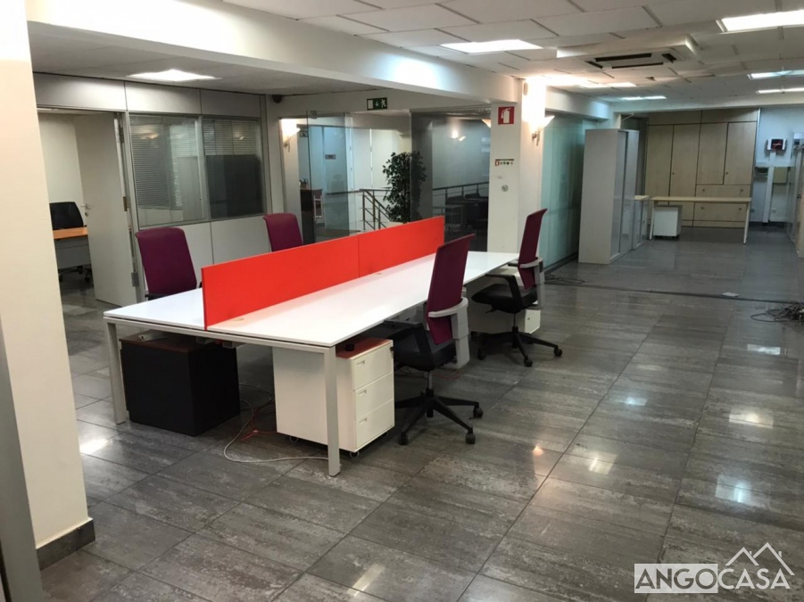 Escritório em Ingombota - Angocasa