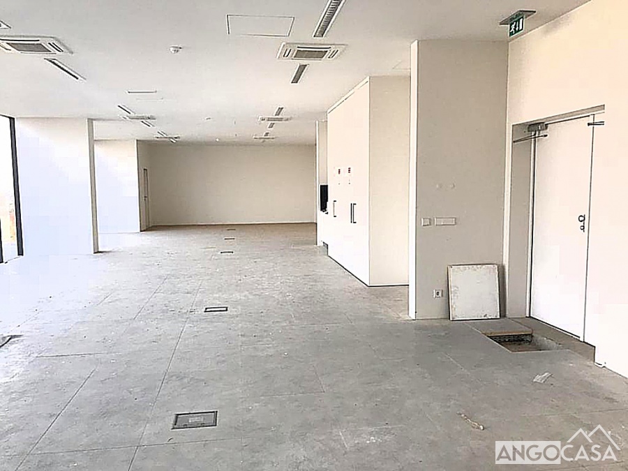 Escritório em Edifício da Escom - Angocasa