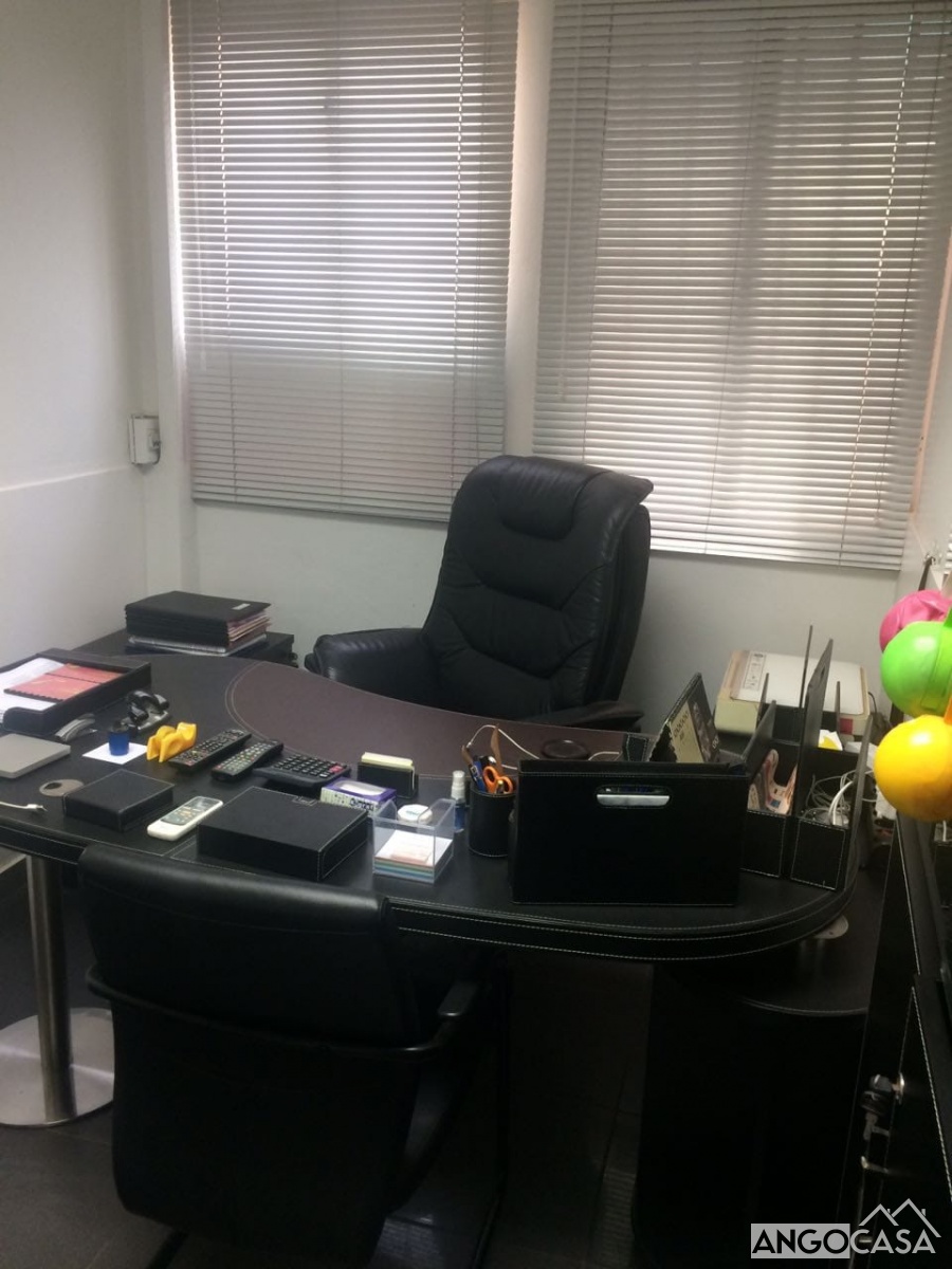 Escritório em Ingombota - Angocasa
