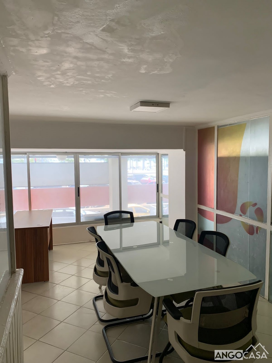 Escritório em Ingombota - Angocasa