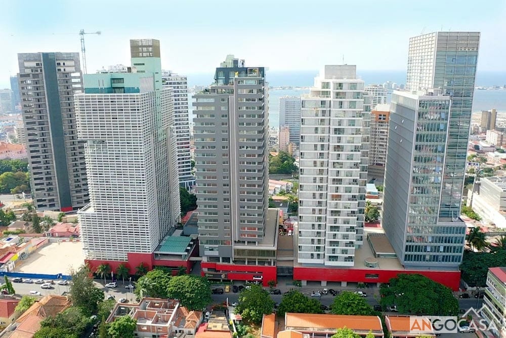 Escritório em Edifício Escom - Angocasa