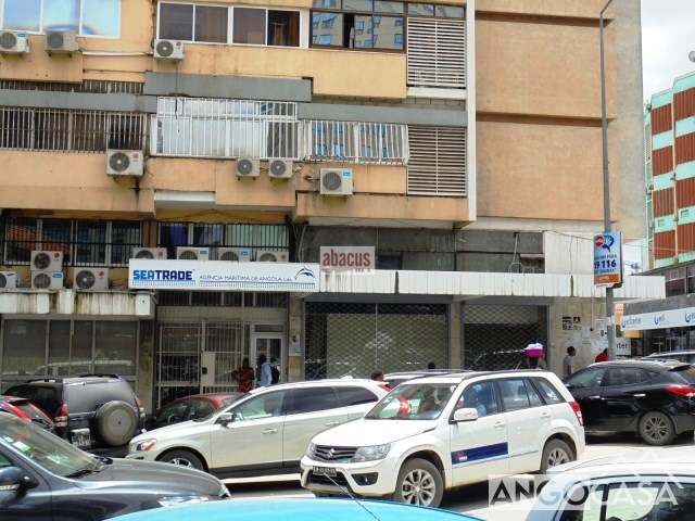 Loja em Ingombota - Angocasa