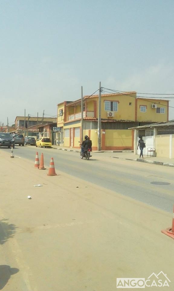 Vivenda V4 em Luanda - Angocasa