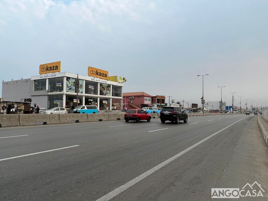 Loja em Avenida 21 de Janeiro - Angocasa