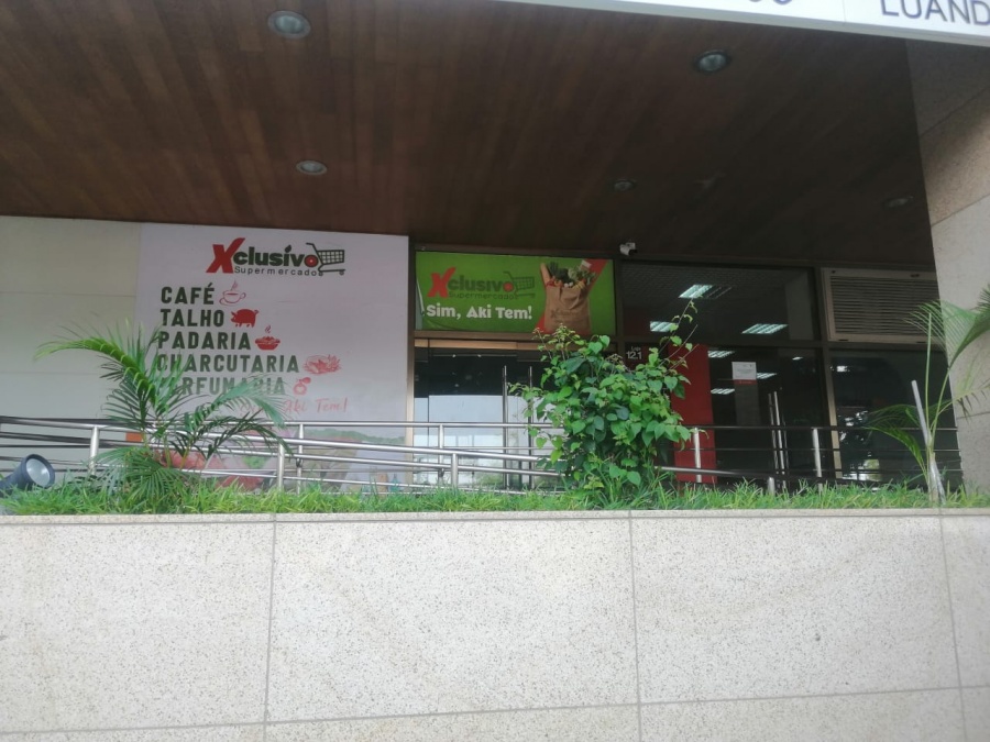 Loja em Edifício Solar de Alvalade - Angocasa