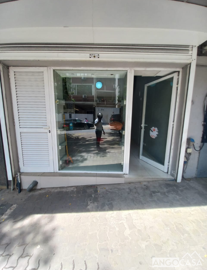 Loja em Ingombota - Angocasa