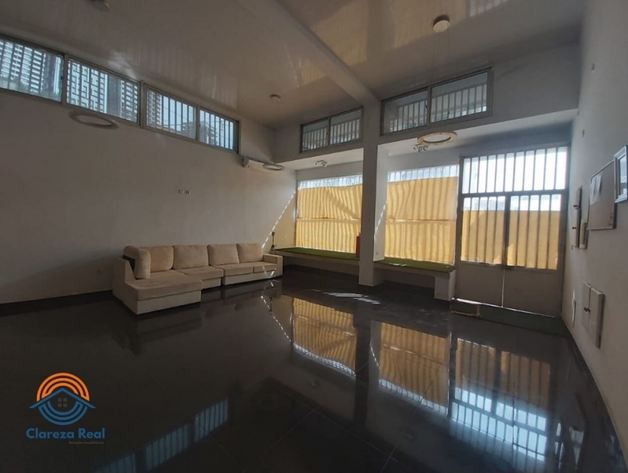 Loja em Rua Rainha Ginga (Ingombota) - Angocasa