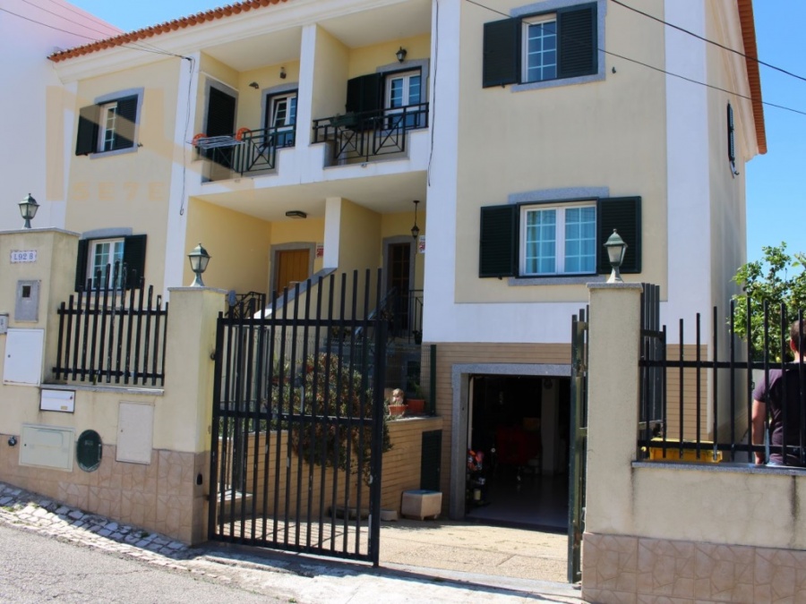 Vivenda V3 em São Domingos de Rana (Cascais) - Angocasa