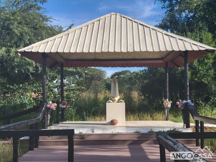 Quinta em Viana - Angocasa