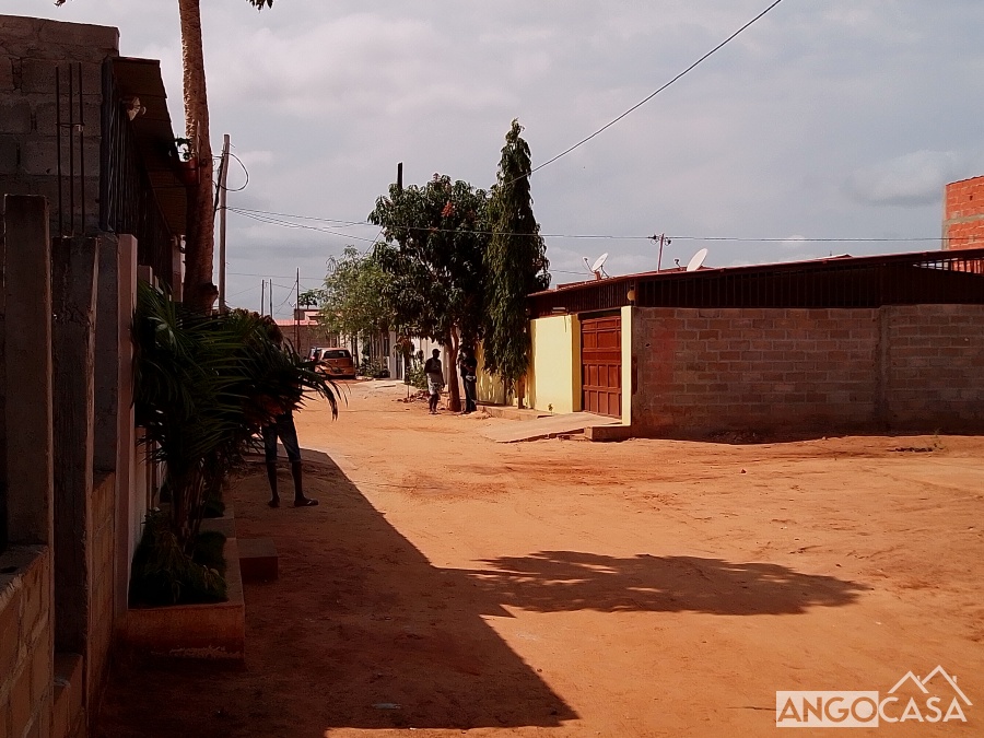 Terreno em Zango 3 - Angocasa