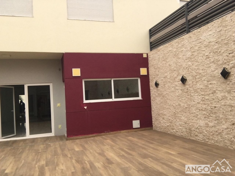 Vivenda V4 em Condomínio Infinity Residence (Talatona) - Angocasa