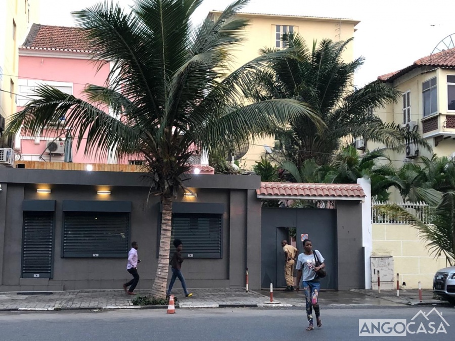 Vivenda V10 ou superior em Maianga - Angocasa