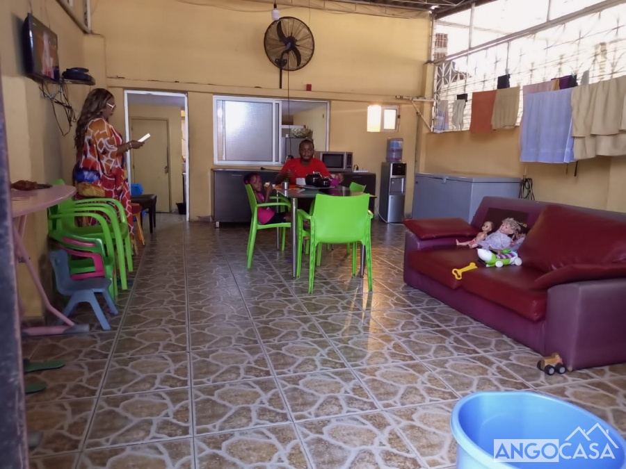 Vivenda V3 em Cassenda - Angocasa
