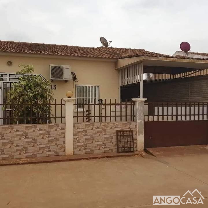 Vivenda V3 em Condomínio Luissandra - Zango 2 - Angocasa