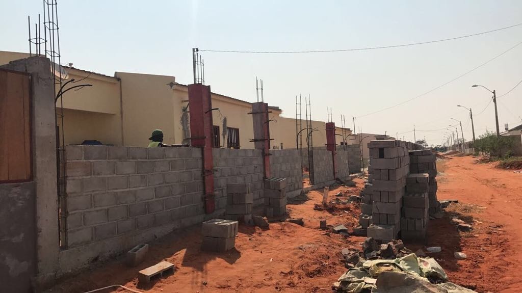 Vivenda V3 em Zango 3 - Angocasa