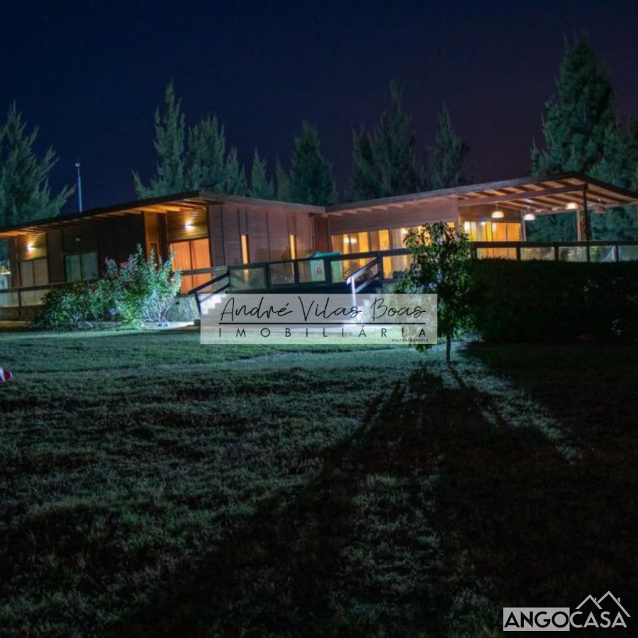 Vivenda V3 em Lubango - Angocasa
