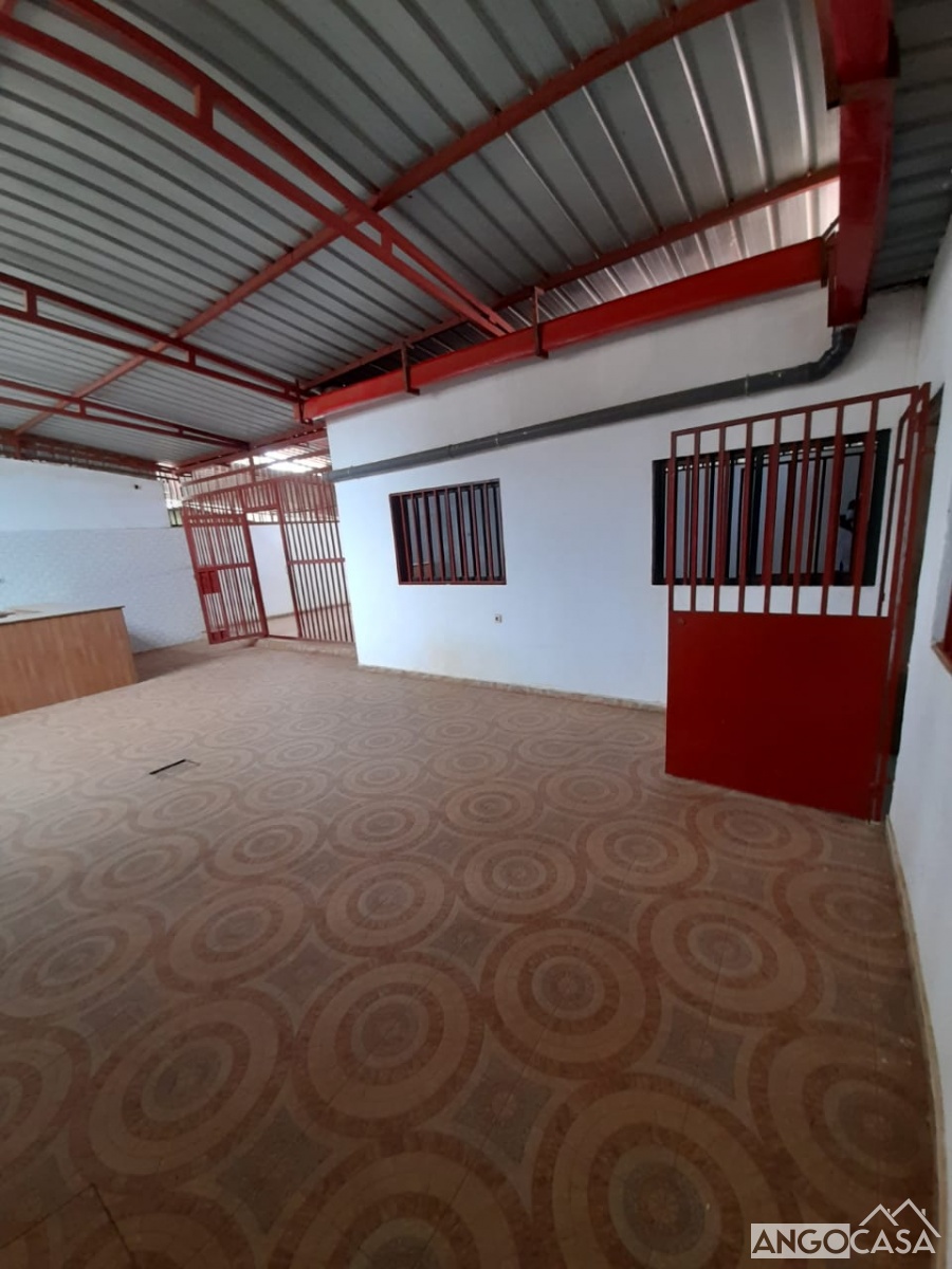 Vivenda V3 em Zango 2 (Viana) - Angocasa