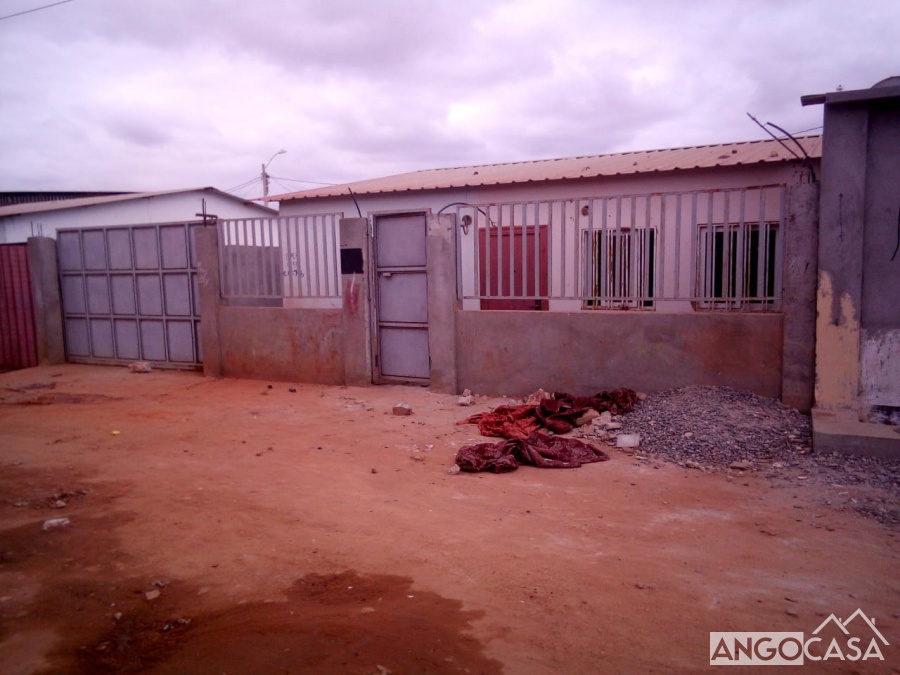 Vivenda V3 em Zango 3 - Angocasa