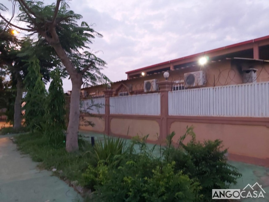 Vivenda V3 em Zango III - Angocasa