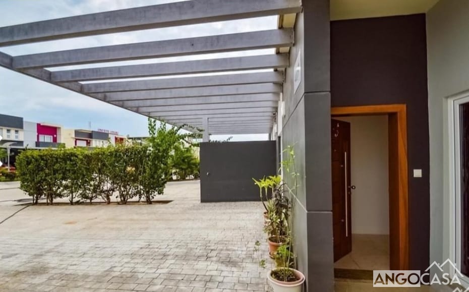 Vivenda V4 em Condomínio Infinity Residence (Talatona) - Angocasa