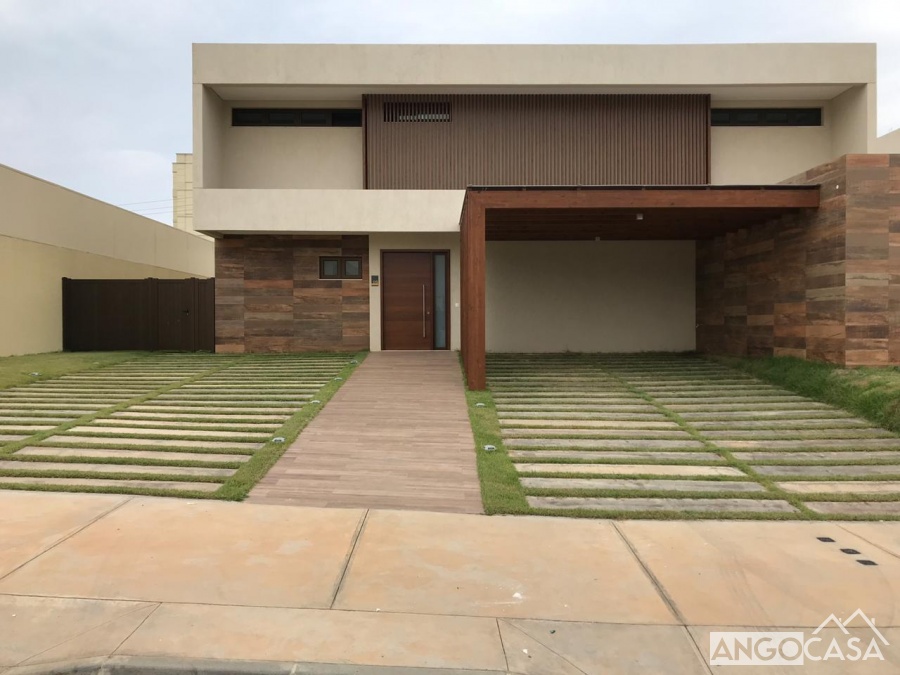 Vivenda V4 em Condomínio Malunga - Talatona - Angocasa