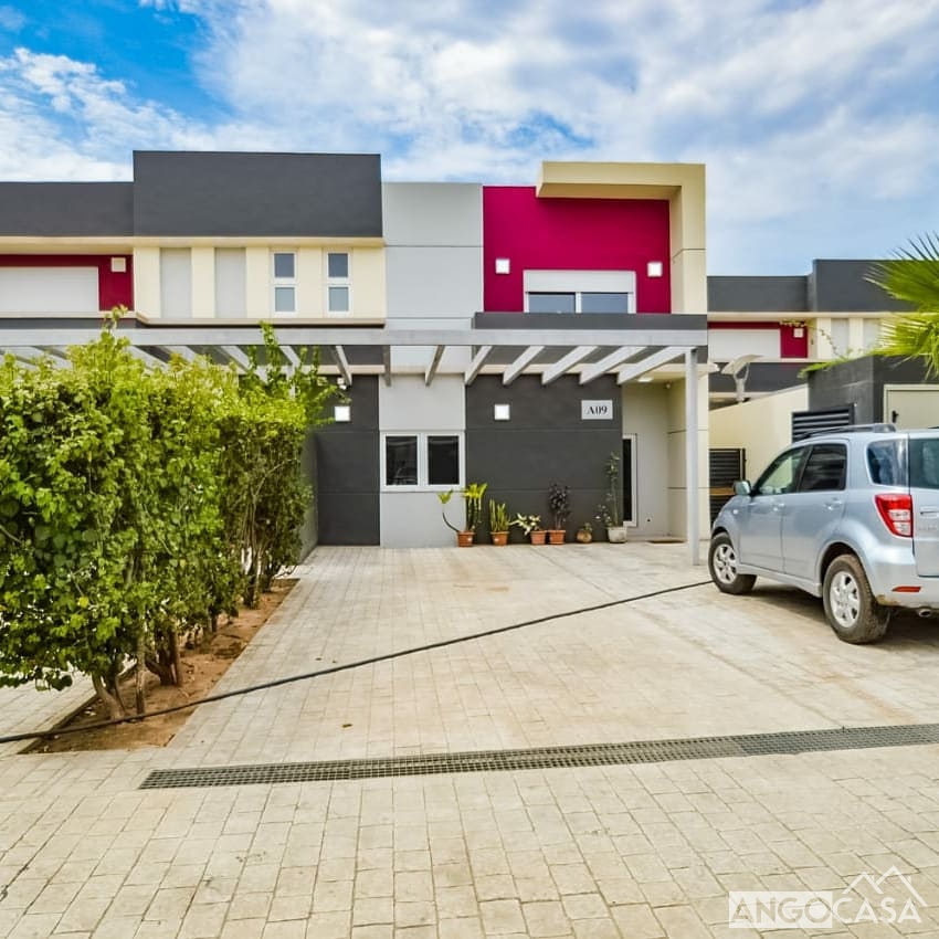 Vivenda V4 em Condomínio Infinity Residence II (Benfica) - Angocasa