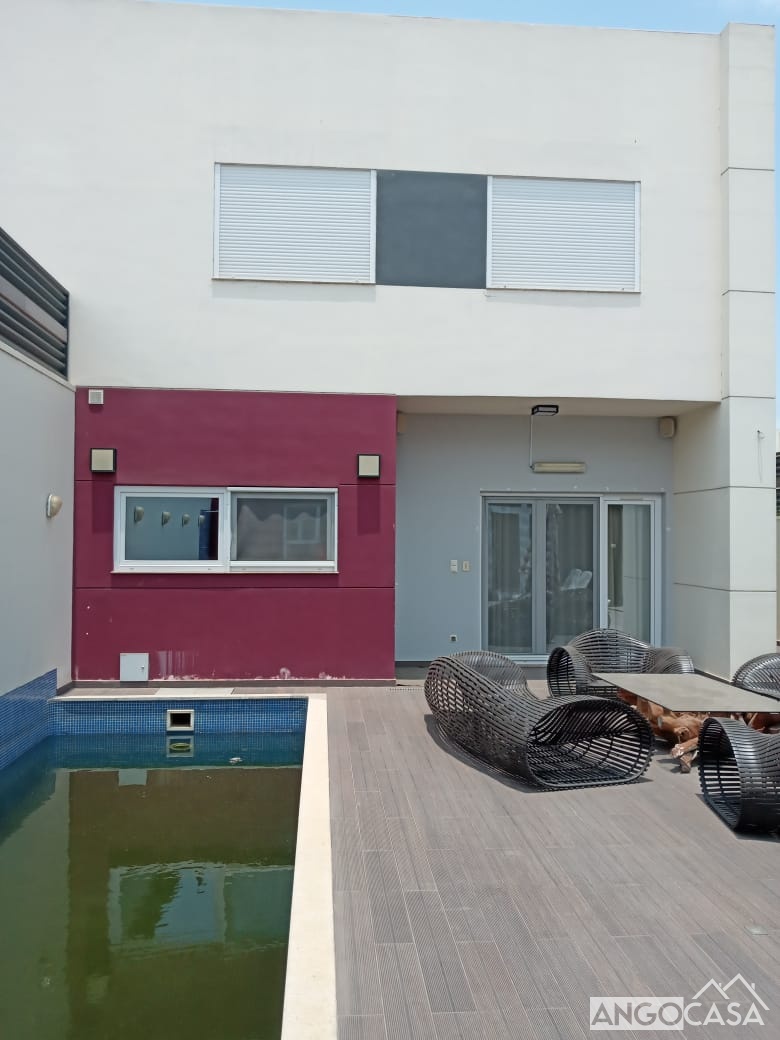 Vivenda V4 em Condomínio Infinity Residence (Talatona) - Angocasa