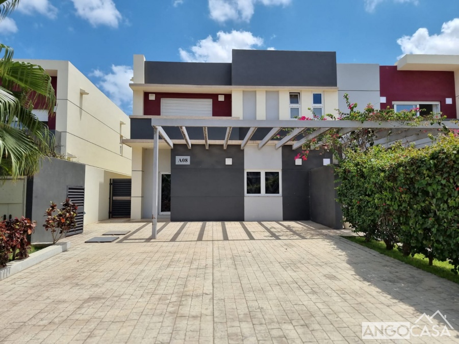 Vivenda V4 em Condomínio Infinity Residence (Benfica) - Angocasa