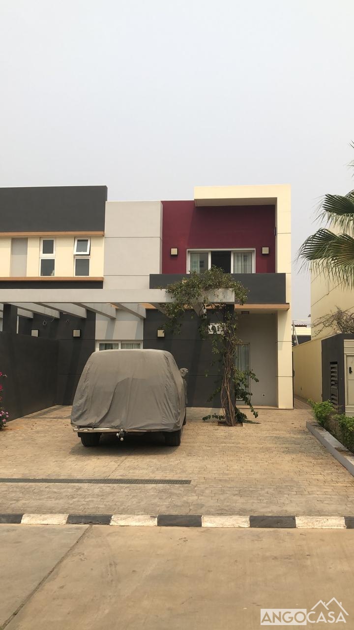 Vivenda V4 em Condomínio Infinity Residence (Talatona) - Angocasa