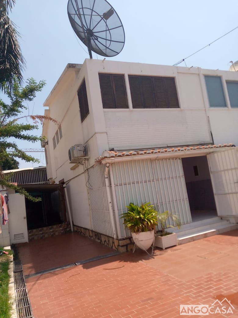 Vivenda V4 em Maianga - Angocasa