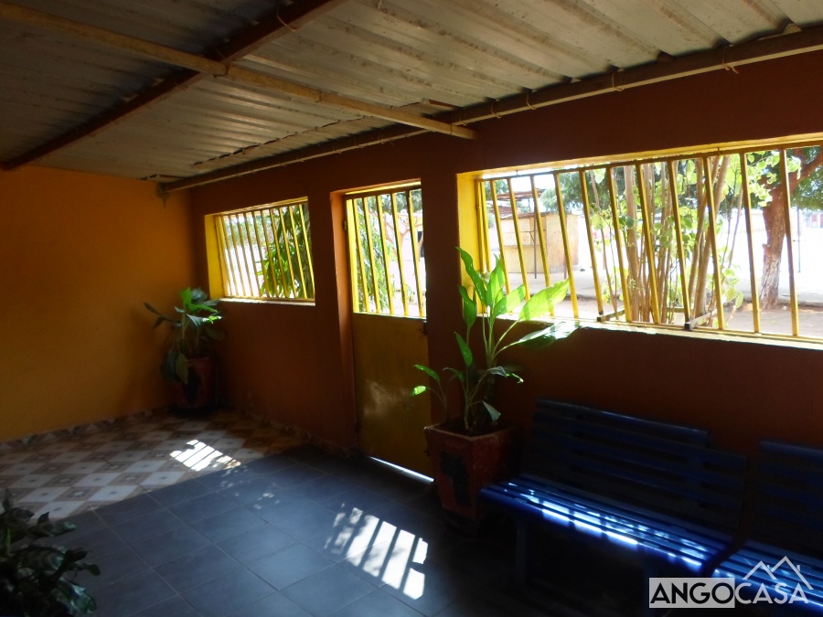 Vivenda V4 em Viana-Zango 3 - Angocasa